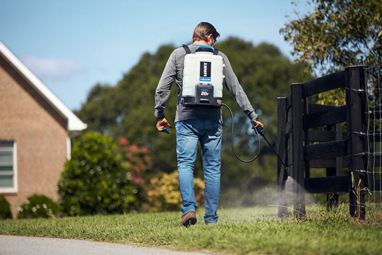 Hart 20-Volt 4 Gallon Chemical Sprayer (Battery Not Included ...